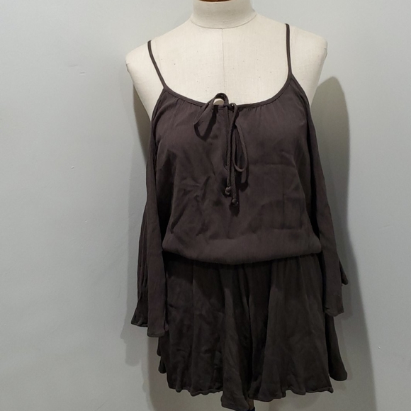 Pants & Jumpsuits | Womens Boho Chic Romper With Sleeves Size Medium ...